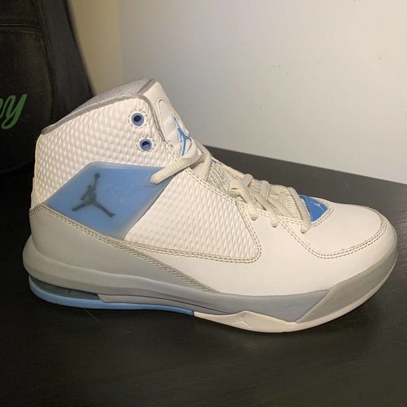 Nike | Shoes | Nike Jordan Air Incline White University Blue Size 45y ...